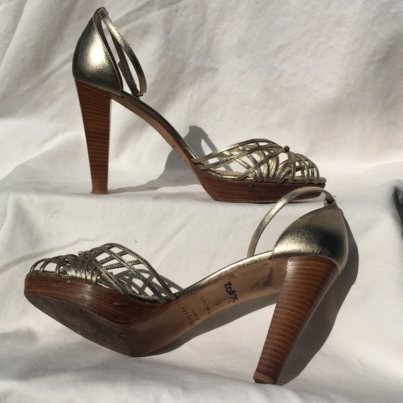 kate spade | Shoes | Kate Spade Metallic Gold Strap Platform Sandal 1 ...